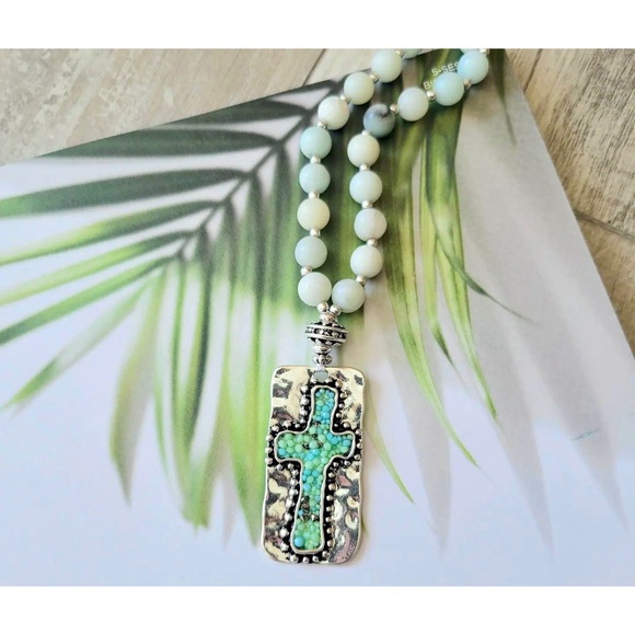 Plunder | Jewelry | New Ryan Cross Necklace | Poshmark